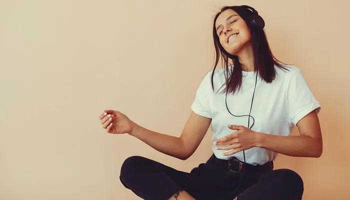 What is Groove in Music? Definition, Examples & Tips