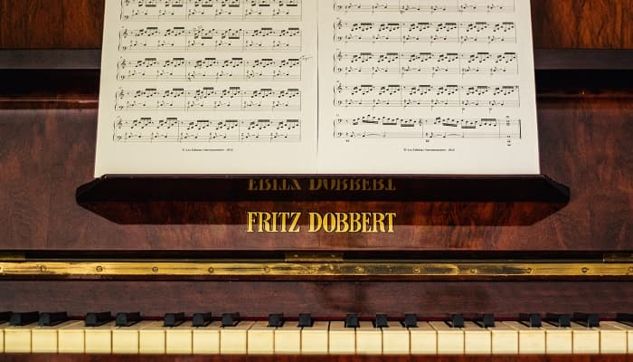 What is Melody in Music? Everything You Need to Know
