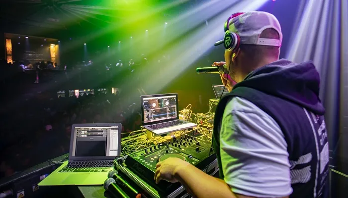 What Is Deep House Music? Meaning, History & Famous Artists