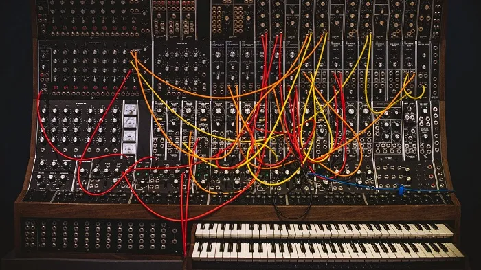 What Is Synth Music? Meaning, History & History of Synth-Pop