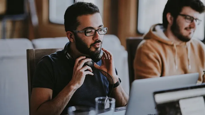 What Are Music Managers and What Do They Do?