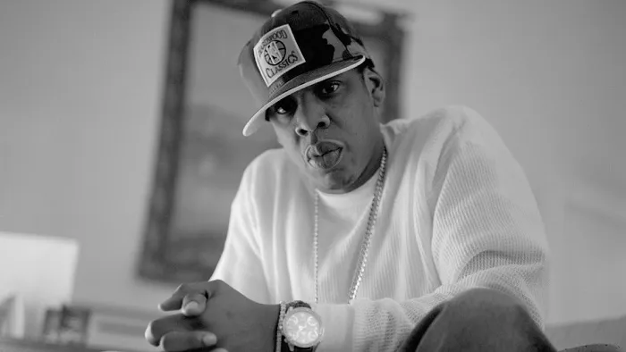 What is Rap Music? Characteristics, Famous Rappers & Examples