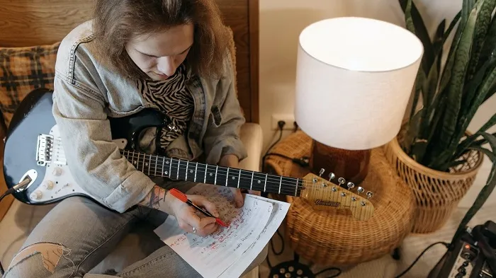 What Is a Motive in Music? Defintion, Types & Examples