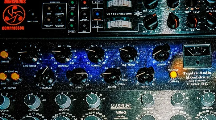 What Is a Compressor in Music? Meaning, Types, Controls & Common Mistakes
