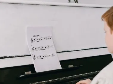 The Main Types of Notes in Music (Music Theory 101)