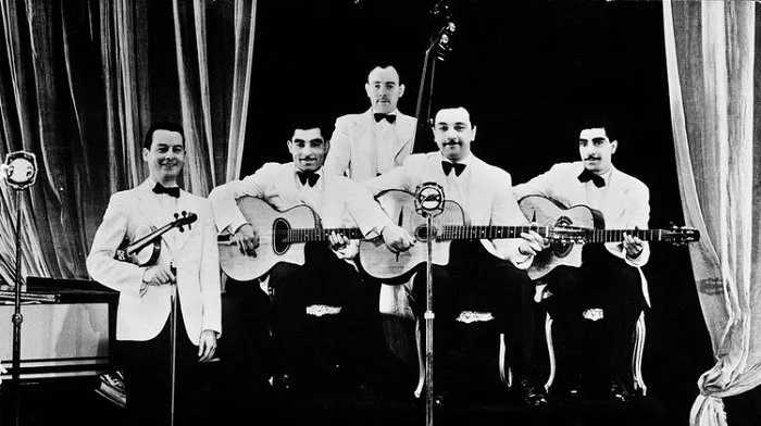 The 21 Best French Musicians Who Are Loved in France