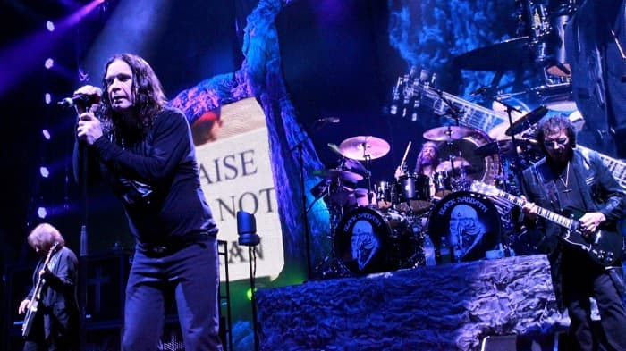 29 Types of Metal Music to Headbang To
