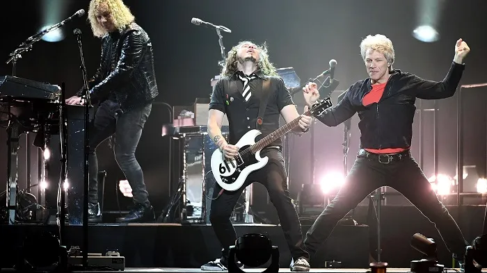 29 Types of Metal Music to Headbang To