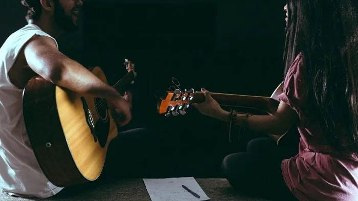 What Is a Refrain in Music? Definition, Characteristics & Examples