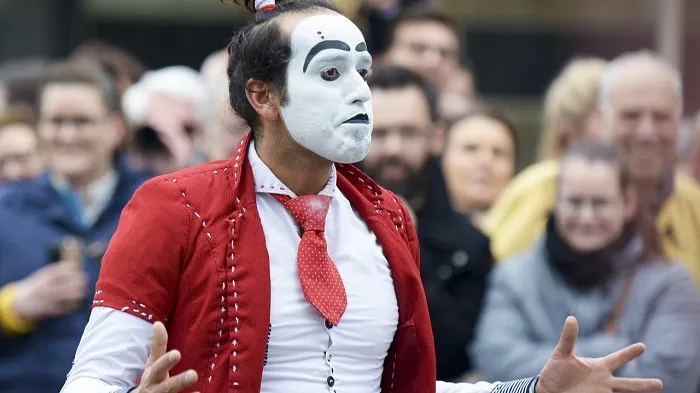 What Is Busking? The Art and Business of Street Performance