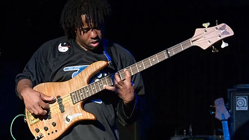 The 17 Best Bass Players of All Time (Picked by a Bassist)