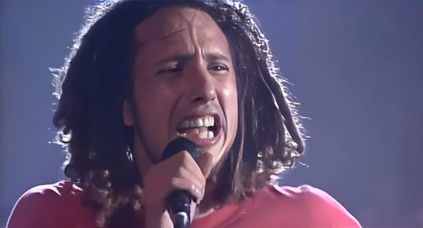 The 17 Best Bass Guitar Riffs of All Time