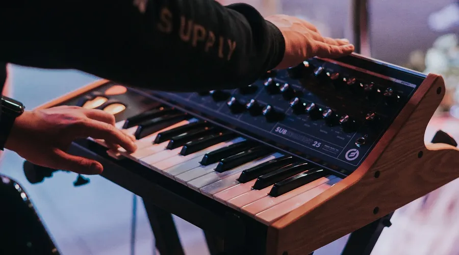 What Is Reverb in Music? Meaning, Uses & Examples