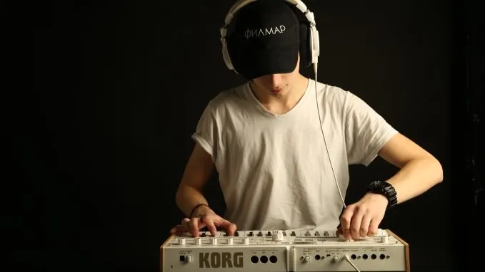 The 7+ Best Mixing Engineers for Hire Right Now (All Styles)