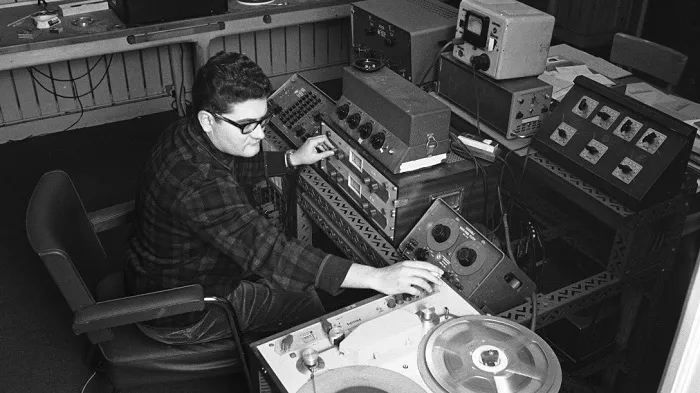 What Is a Sample in Music? Definition, History & Types