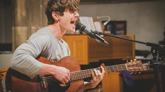 What Is a Chorus? Meaning, Types & Examples