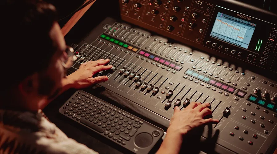 What is Music Production? Definition, Goal & Main Steps