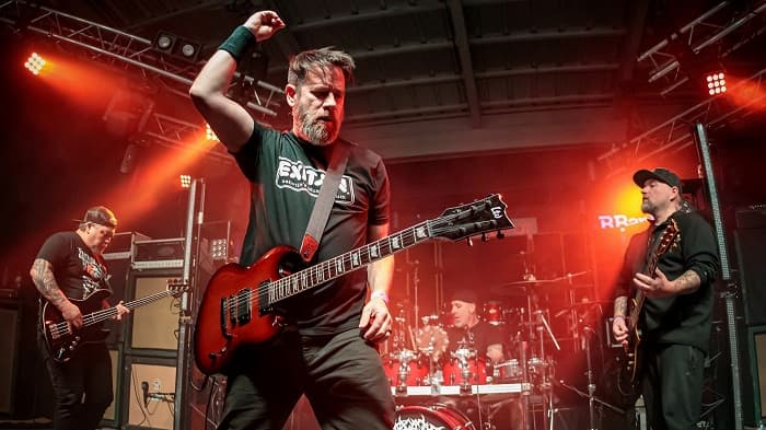 29 Types of Metal Music to Headbang To