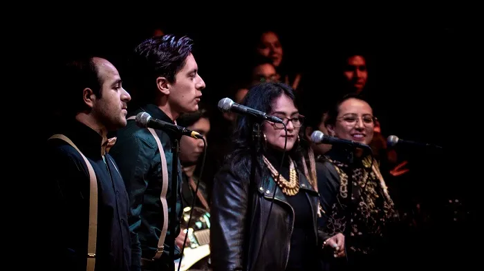 What Is an Acapella? A Closer Look Into this Ancient Yet Popular Music ...