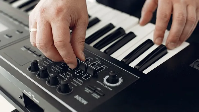 What Is Synthesis in Music? History, Methods & Tips for Sound Design