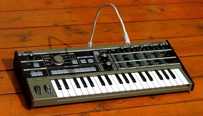 What Is a Vocoder? (The Voice Synthesizer Explained)