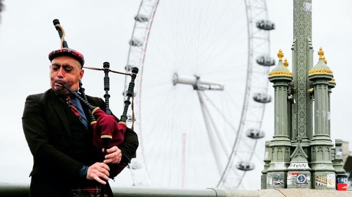 What Is Busking? The Art and Business of Street Performance