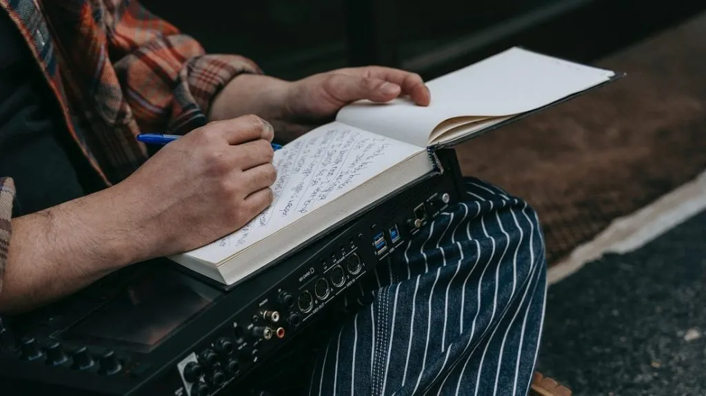 What Is a Setlist? Meaning, Examples and More