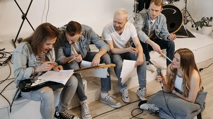 What Is a Setlist? Meaning, Examples and More