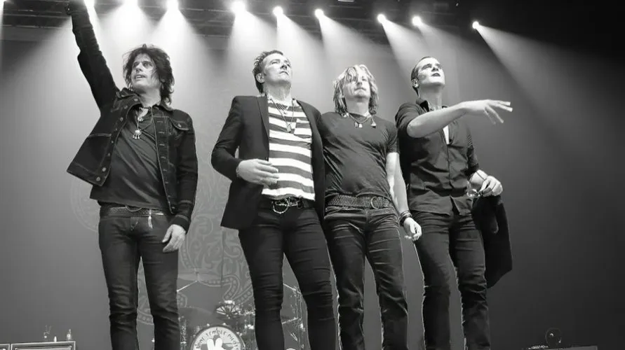 The 30 Best 90s Alternative Rock Bands