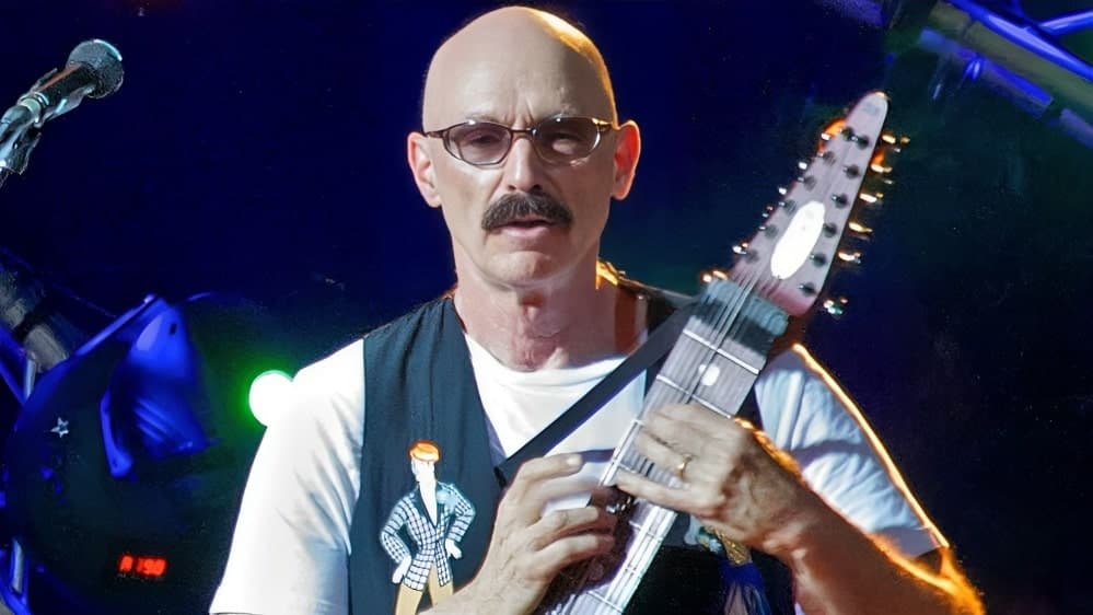 The 17 Best Bass Players of All Time (Picked by a Bassist)